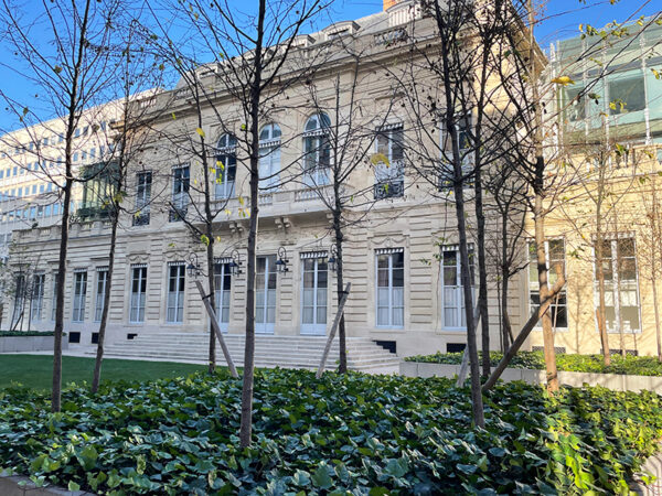 Siège Axa Monde 25 avenue Matignon Paris 8